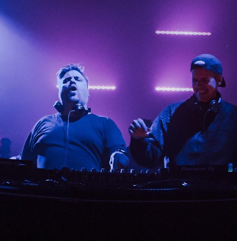 Walker & Royce Start New Chapter Along Just What The World Needs Tour