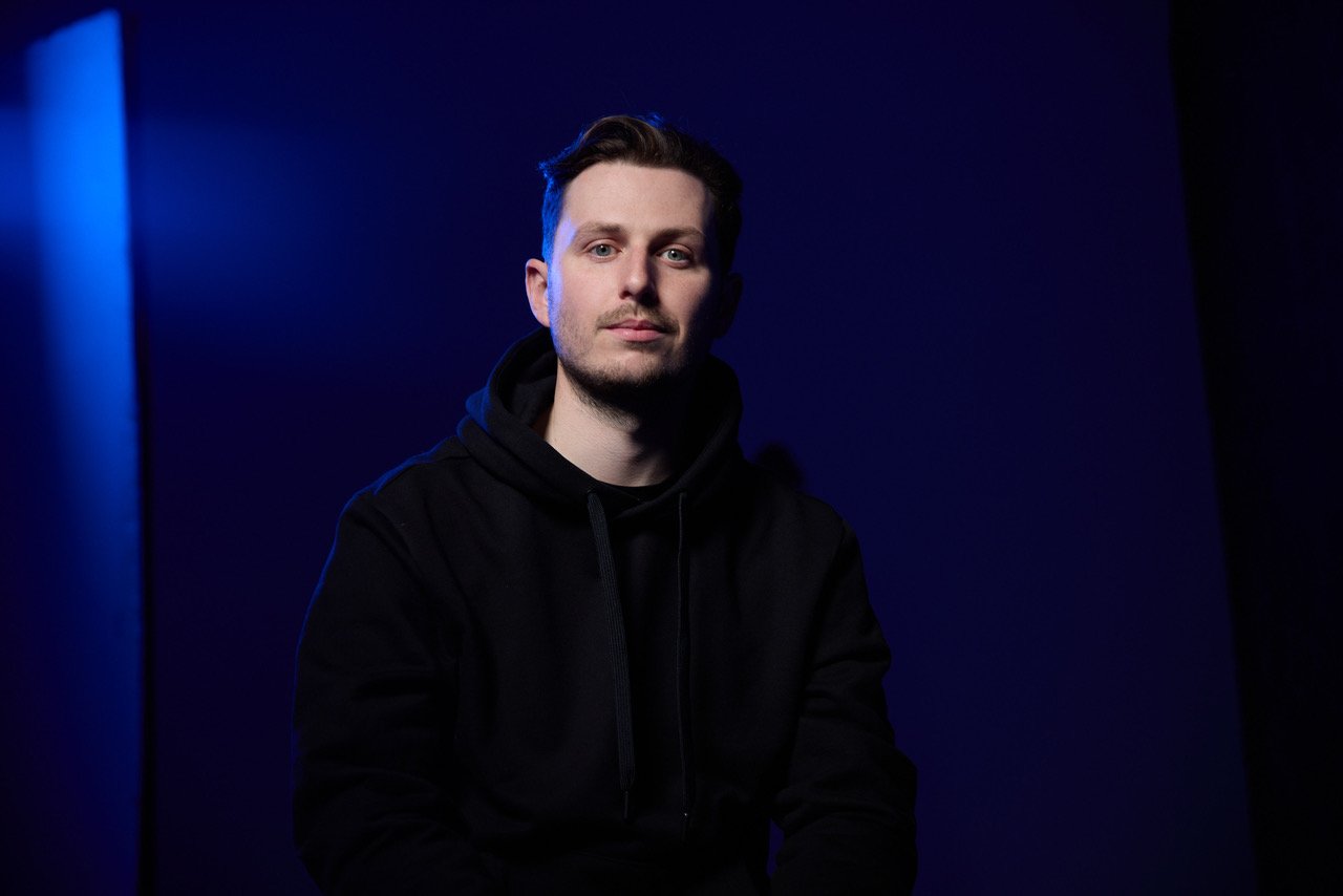 DEARI Pushes Boundaries with New Releases